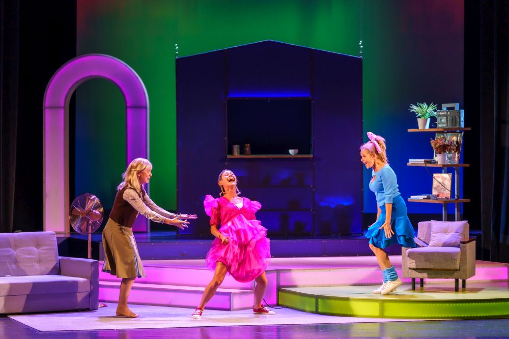 Di ja Viv ja Rose | Rakvere Teater