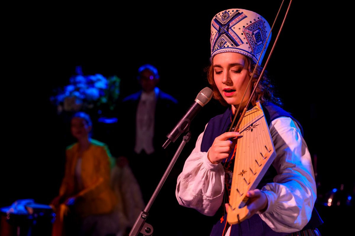 Presidendi lustakas vastuvõtt ulakatele lastele | Rakvere Teater